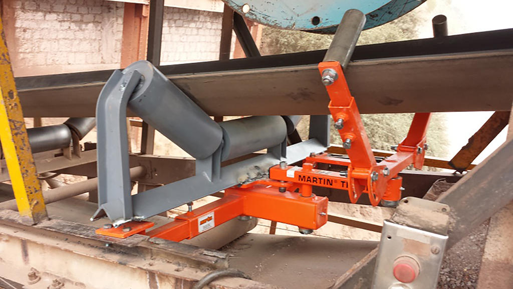 Find your centre: Keeping conveyor belts on track | Hub-4