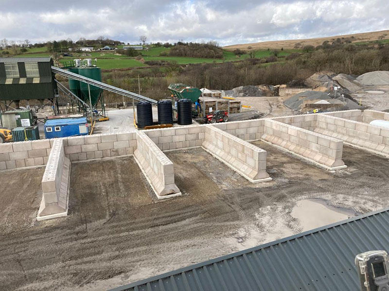 The cost-saving benefits of reliable storage bay solutions | Hub-4