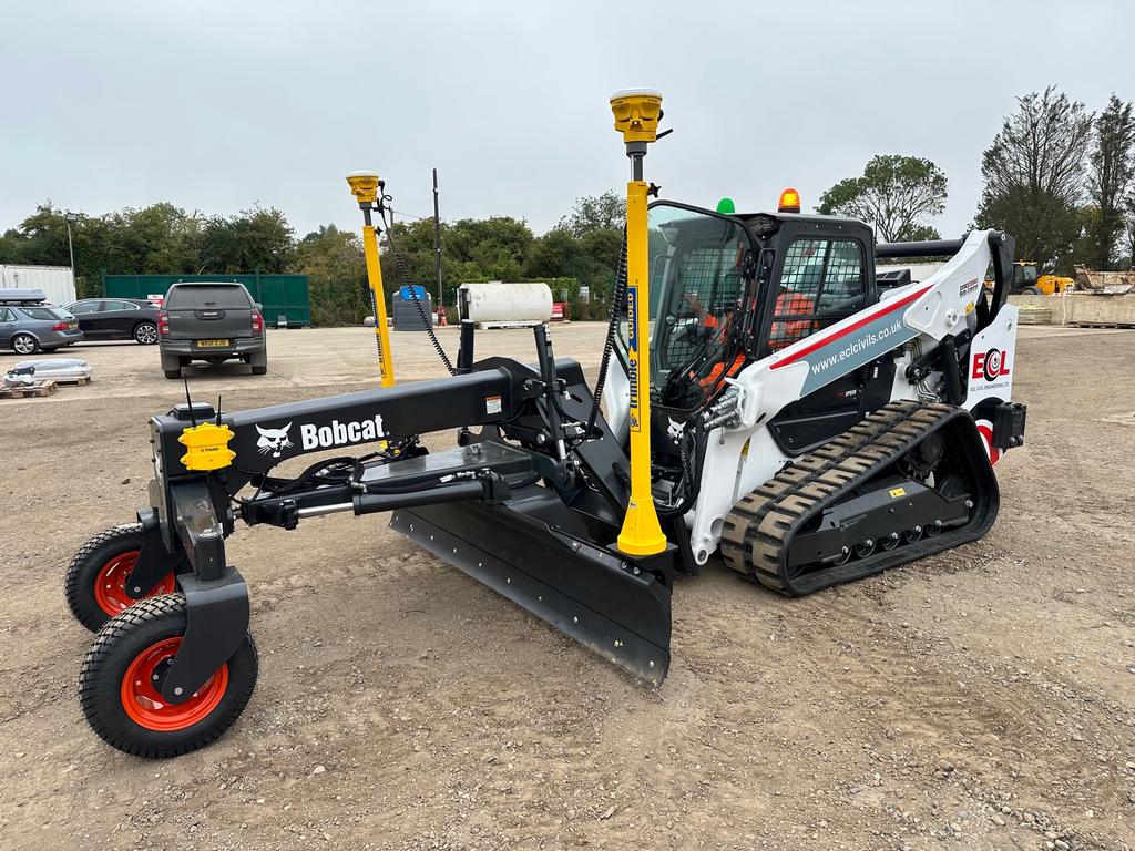 New Bobcat Track Loaders and Graders at ECL Civil Engineering | Hub-4