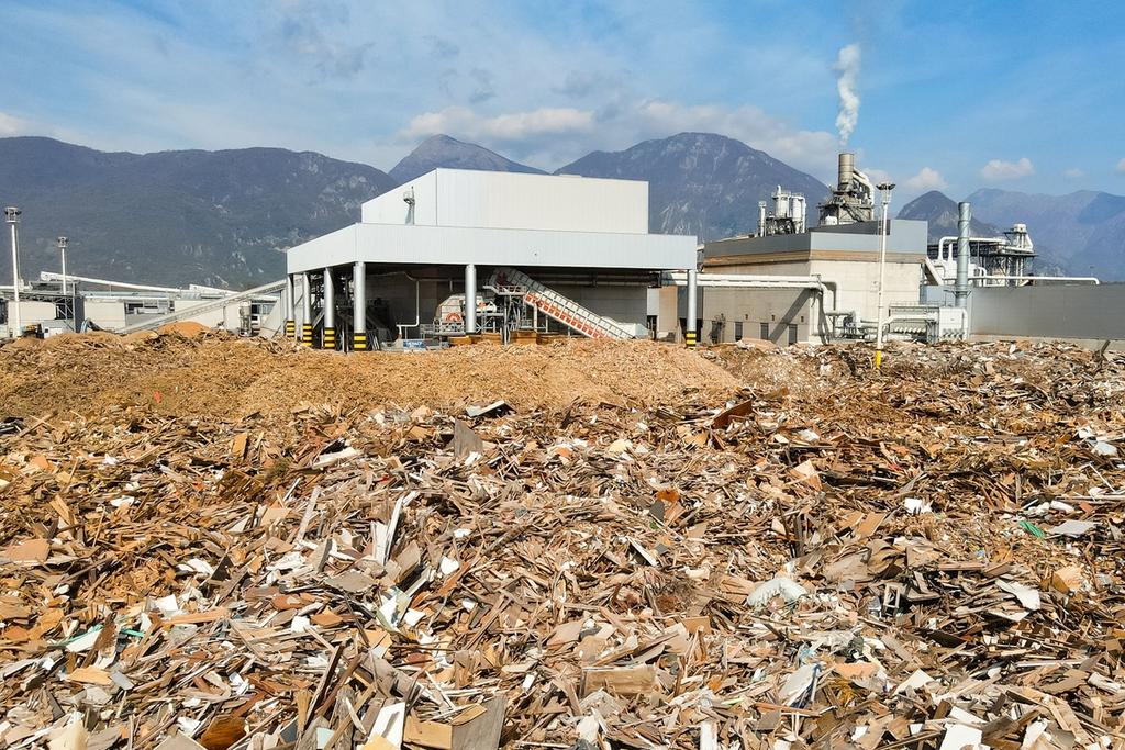 The sorting tech that unlocked 70% recycled MDF | Hub-4