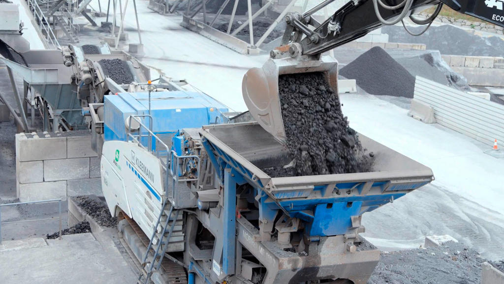 Kleemann │ Processing of highly-abrasive slag in Barcelona | Hub-4