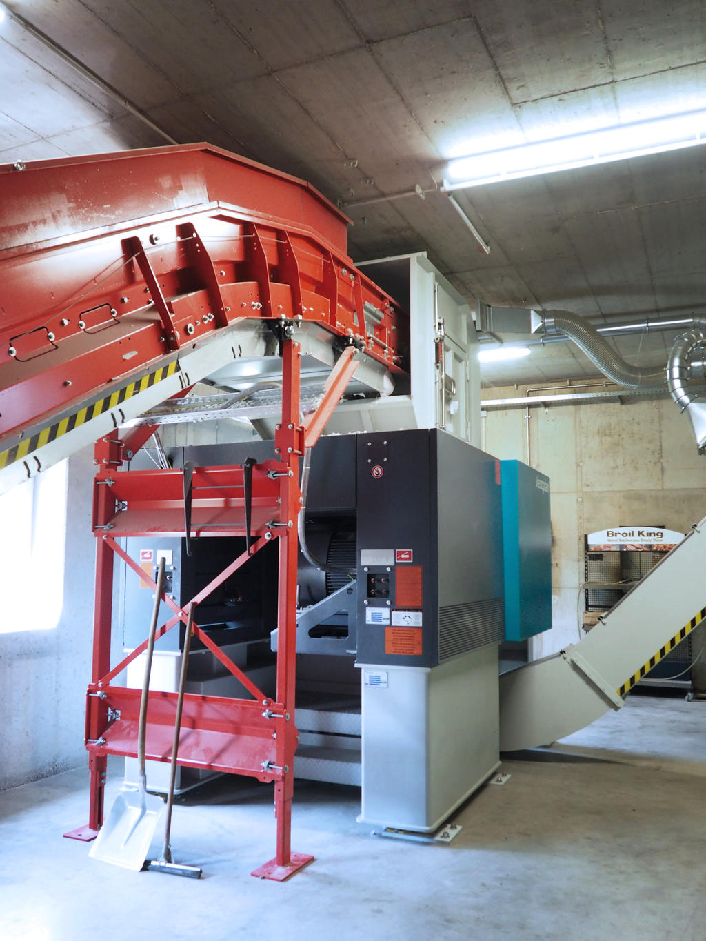 Document destruction company relies on shredding technology from Vecoplan | Hub-4