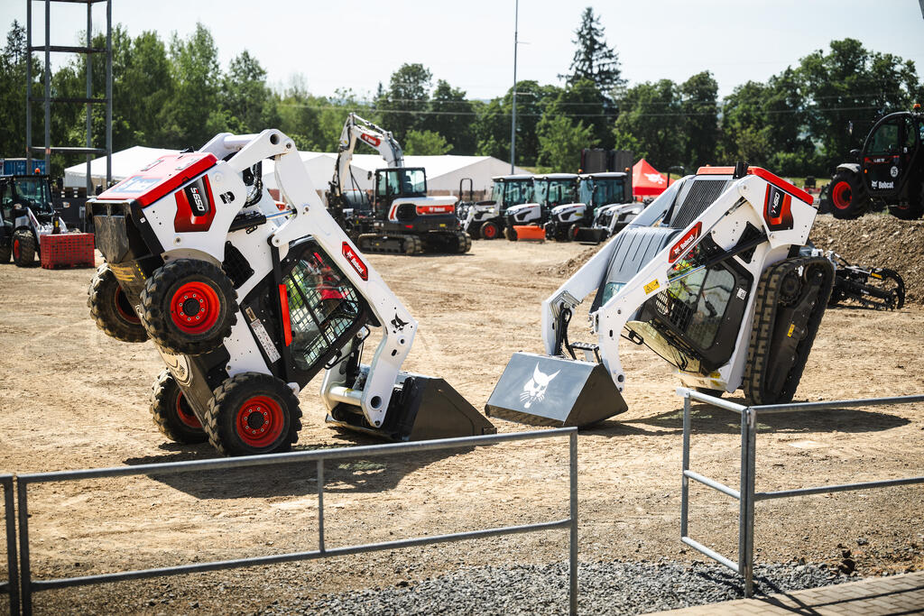 A New Era for Bobcat Loaders Unveiled at Demo Days 2026 | Hub-4